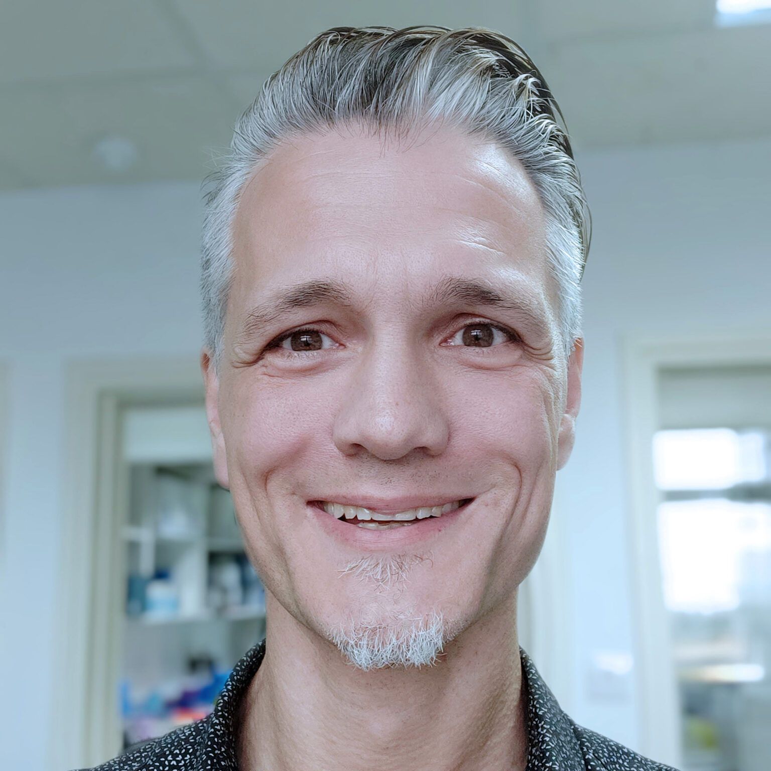 Speakers - GenE-HumDi